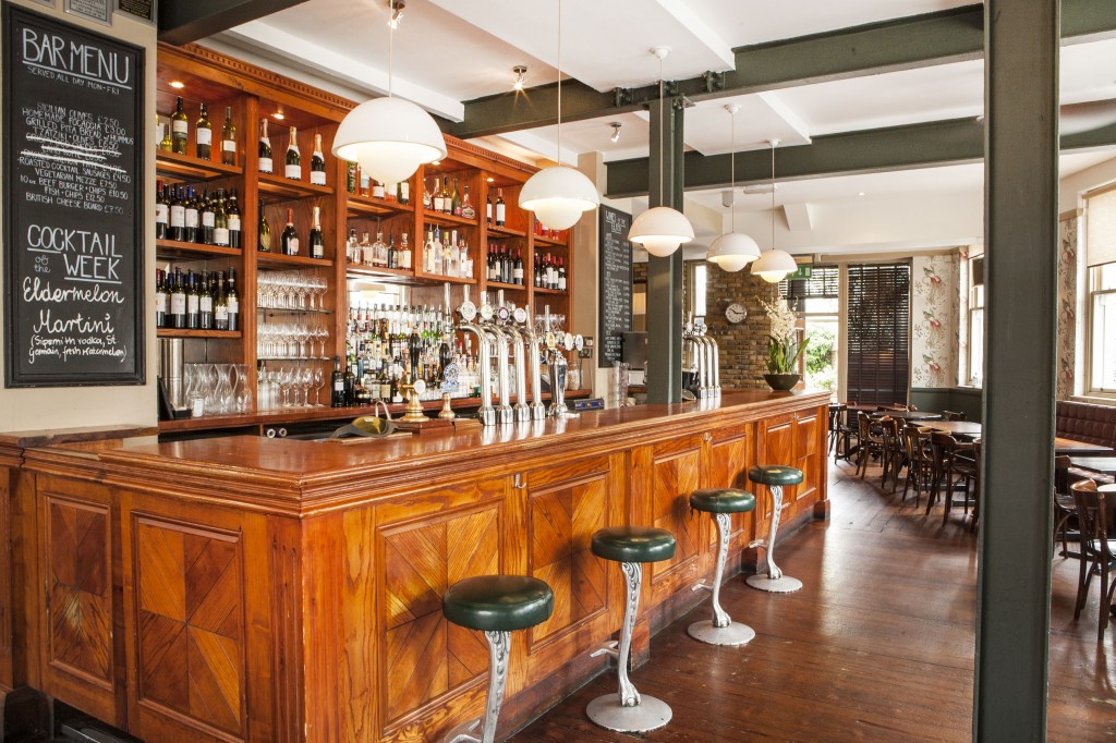 The Stonhouse: pub dining in Clapham, SW4The Stonhouse